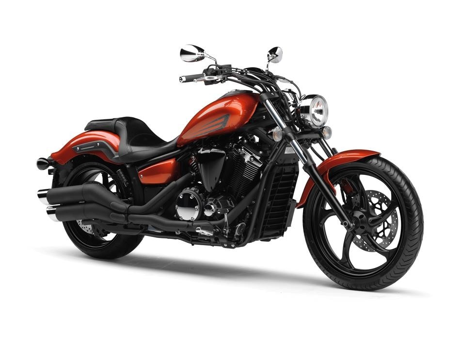 Yamaha XVS1300 & XVS1300A, 2014 - Dueruote