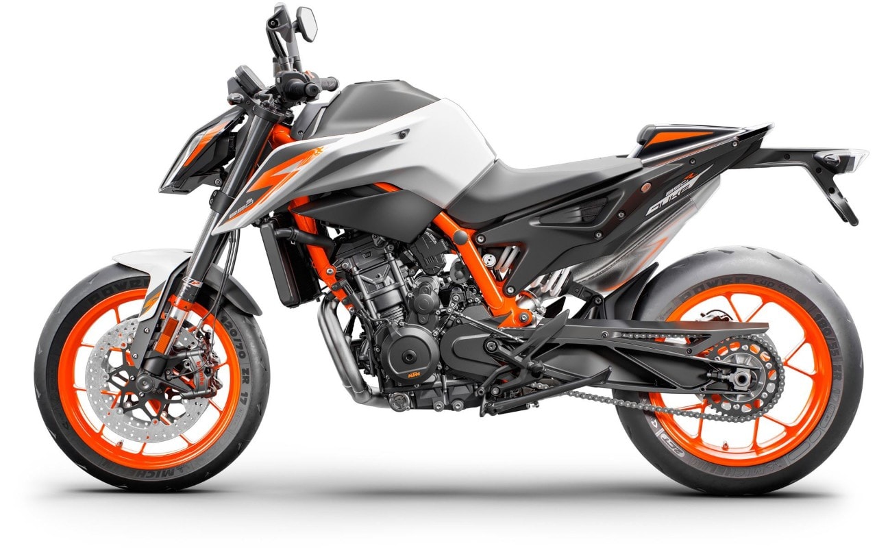 KTM 890 Duke R: potente e leggera | Dueruote