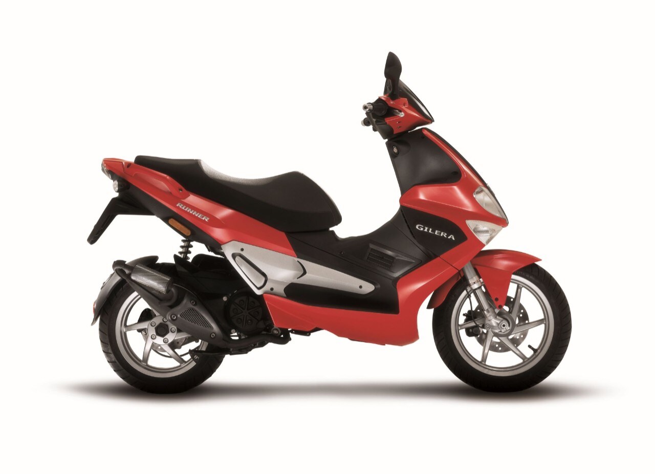 Gilera Runner: scooter con la moto dentro | Dueruote