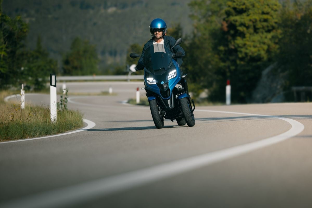 piaggio mp3 310 modello 2025 prova come va - Anteprima, Prova e Foto ...