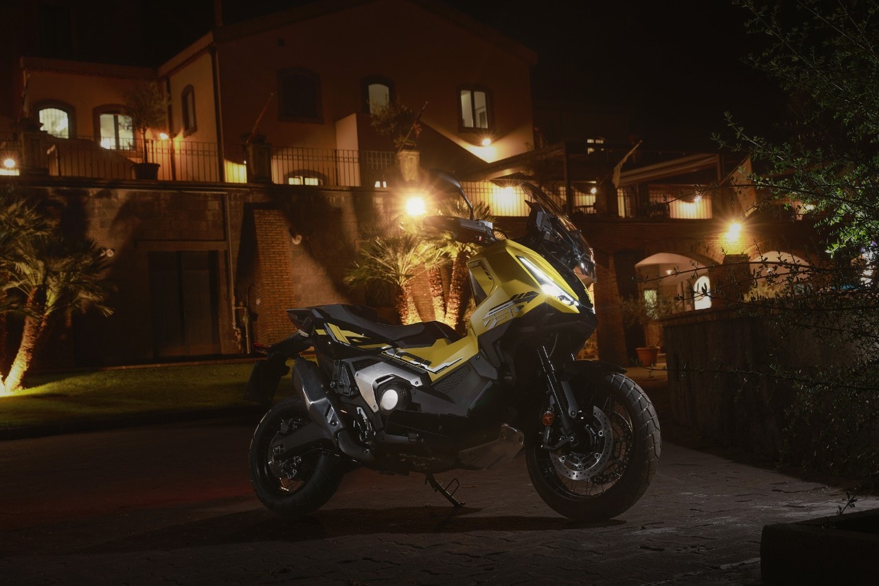 Honda X-adv 2025 aggiornamento novità - Anteprima, Prova e Foto - Dueruote