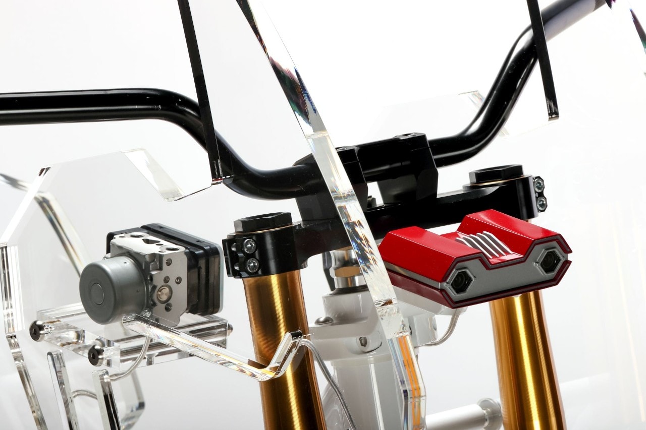 Hitachi Astemo Eicma 2022 frenata automatica | Dueruote