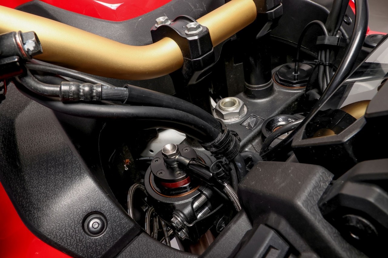 Hitachi Astemo Eicma 2022 frenata automatica | Dueruote