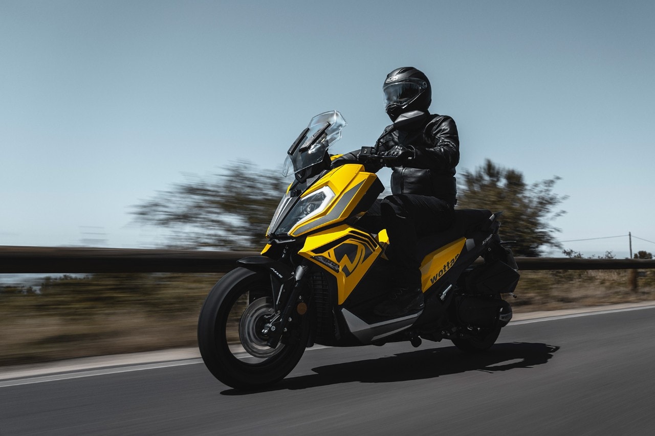 Wottan Storm V 125 prova - Anteprima, Prova e Foto - Dueruote