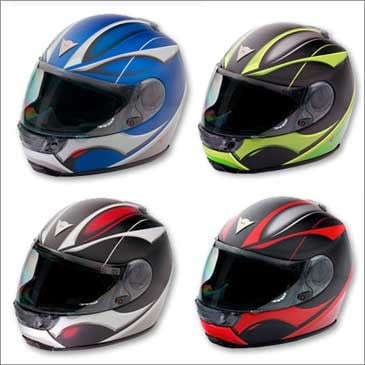 Buzaki, il nuovo integrale di Dainese | Dueruote