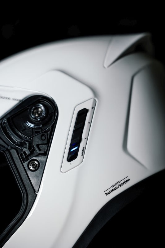 Sena Phantom: il test del casco con interfono incorporato | Dueruote