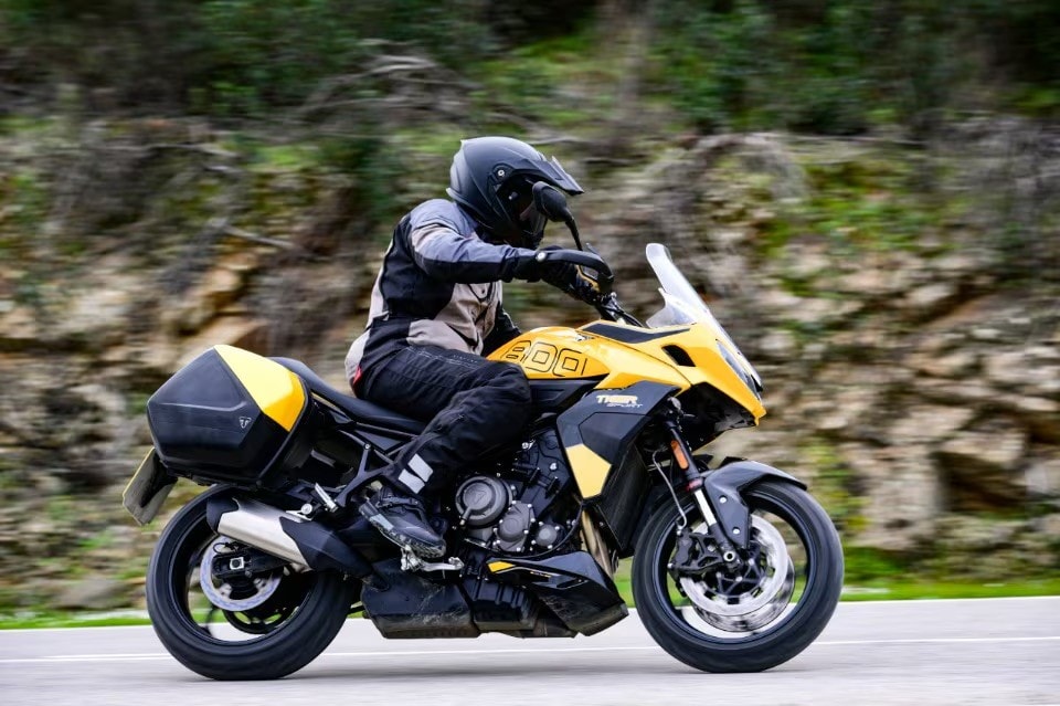Tutte le Moto Crossover, Maxi Enduro e Adventure da 800 cc: La Guida ...