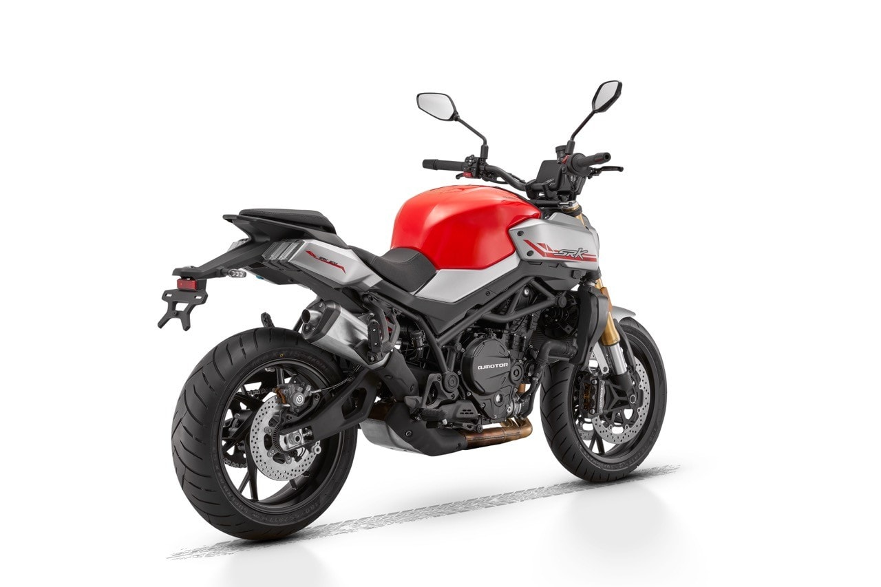 QJMotor SRK900, dati tecnici e caratteristiche | Dueruote