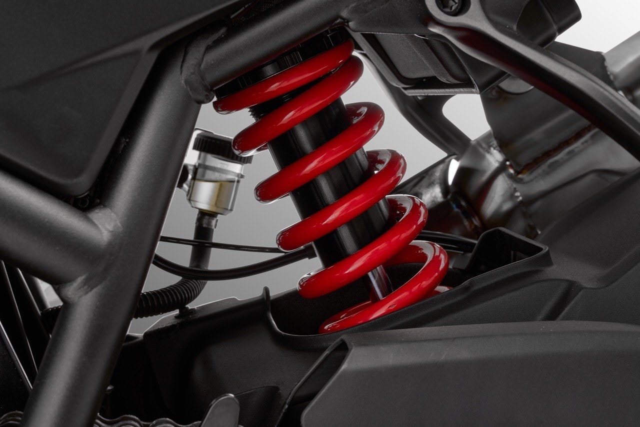 QJMotor SRK900, dati tecnici e caratteristiche | Dueruote