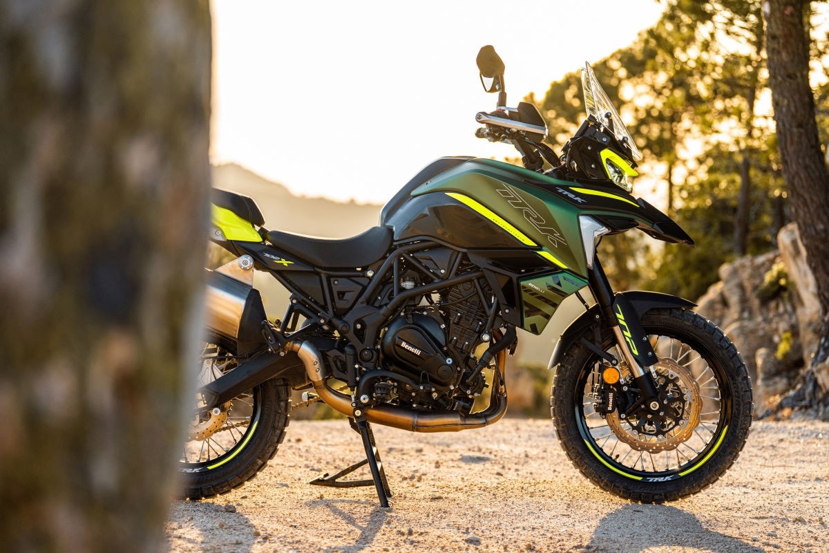 Benelli TRK 702: tutte le novità del modello 2025 | Dueruote