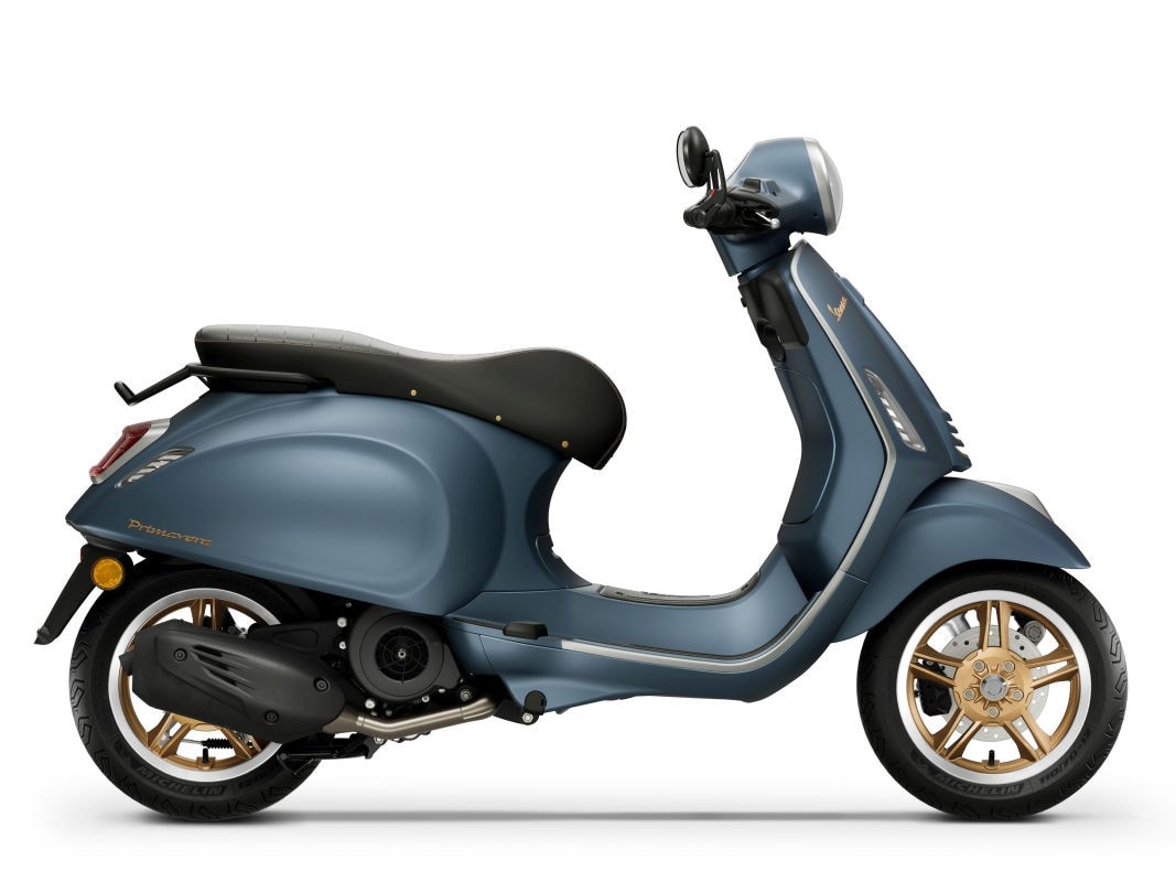 Vespa Officina 8: la serie speciale ispirata al reparto dove nacque il ...