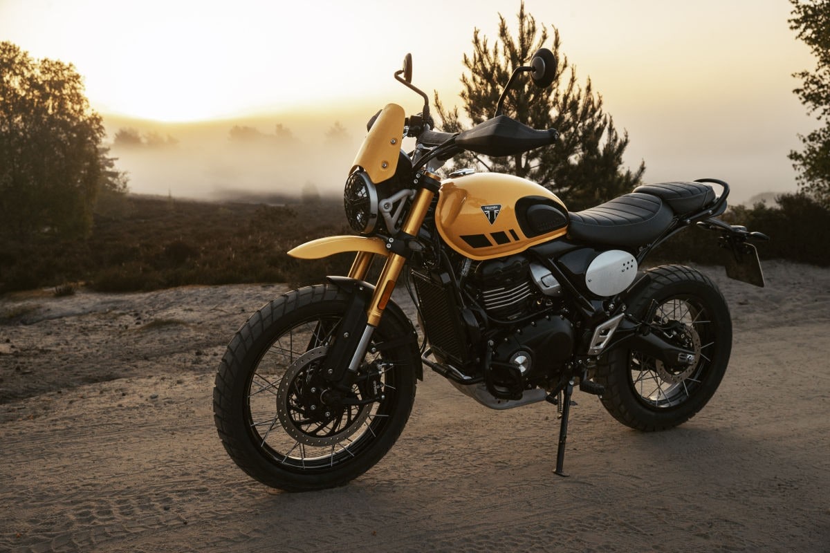 Triumph Scrambler 400 XC 2025: prezzo, scheda tecnica e quando arriva ...