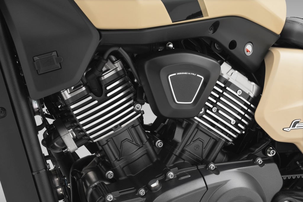Benelli Leoncino Bobber 400: debutta sul mercato la power cruiser di ...