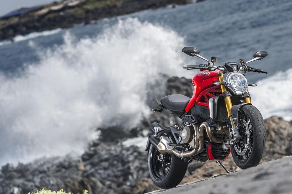 Ducati Monster 1200 S: il mostro sacro - Anteprima, Prova e Foto - Dueruote