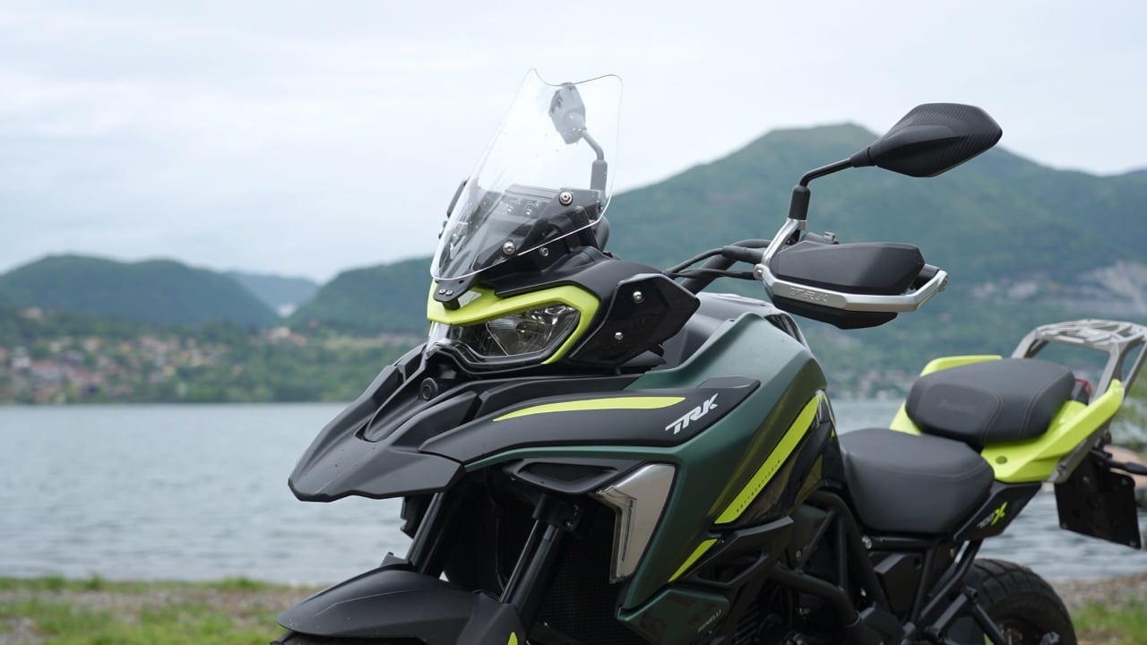 Prova Benelli TRK 702 X e QJ SVT 650 X: come vanno, pregi e difetti ...