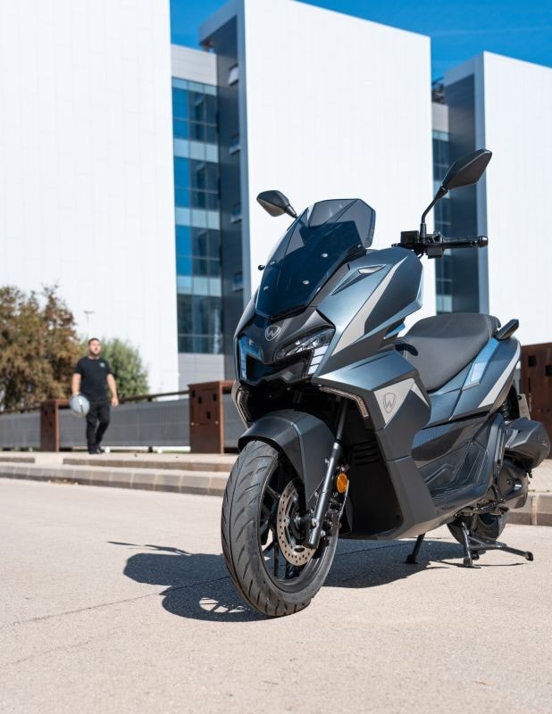 Wottan Storm-X 125: il test - Anteprima, Prova e Foto - Dueruote