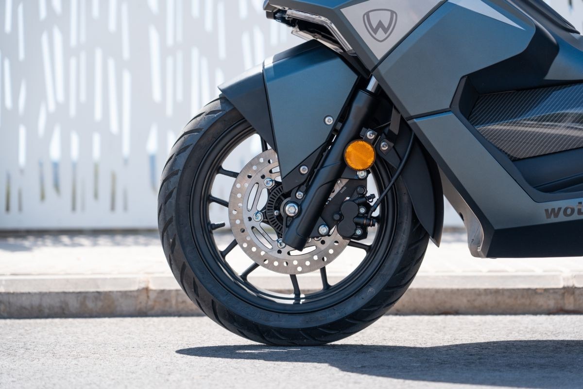 Wottan Storm-X 125: il test - Anteprima, Prova e Foto - Dueruote