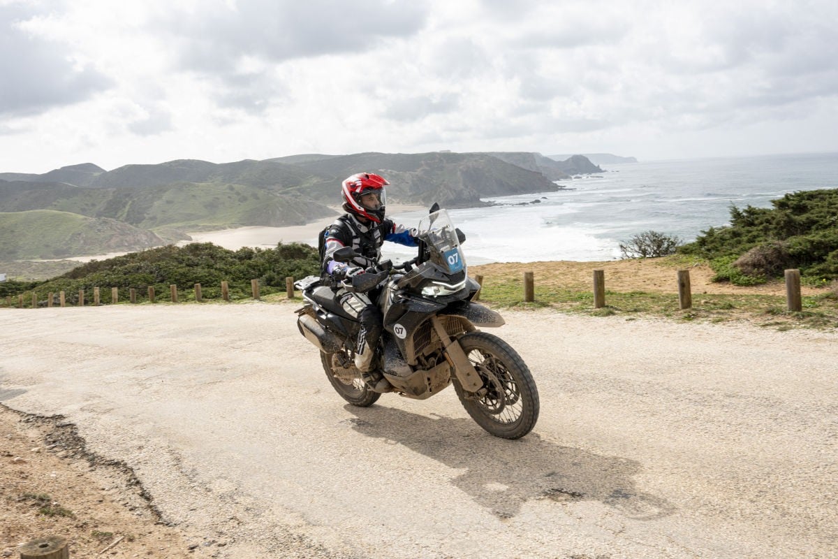 CFMoto 800 MT-X: come va la nuova adventure dual, prezzo ...