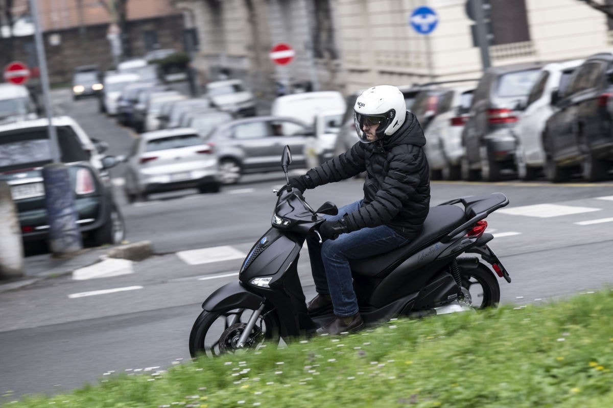 Piaggio Liberty 125: la prova dello scooter, quanto costa, pregi e ...