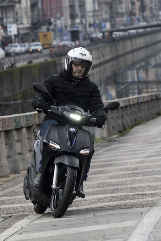 Piaggio Liberty 125: la prova dello scooter, quanto costa, pregi e ...