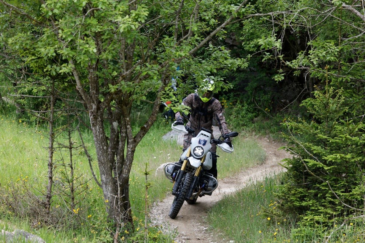 BMW R12 G/S: ecco perché è lei la vera erede della mitica R80 G/S ...