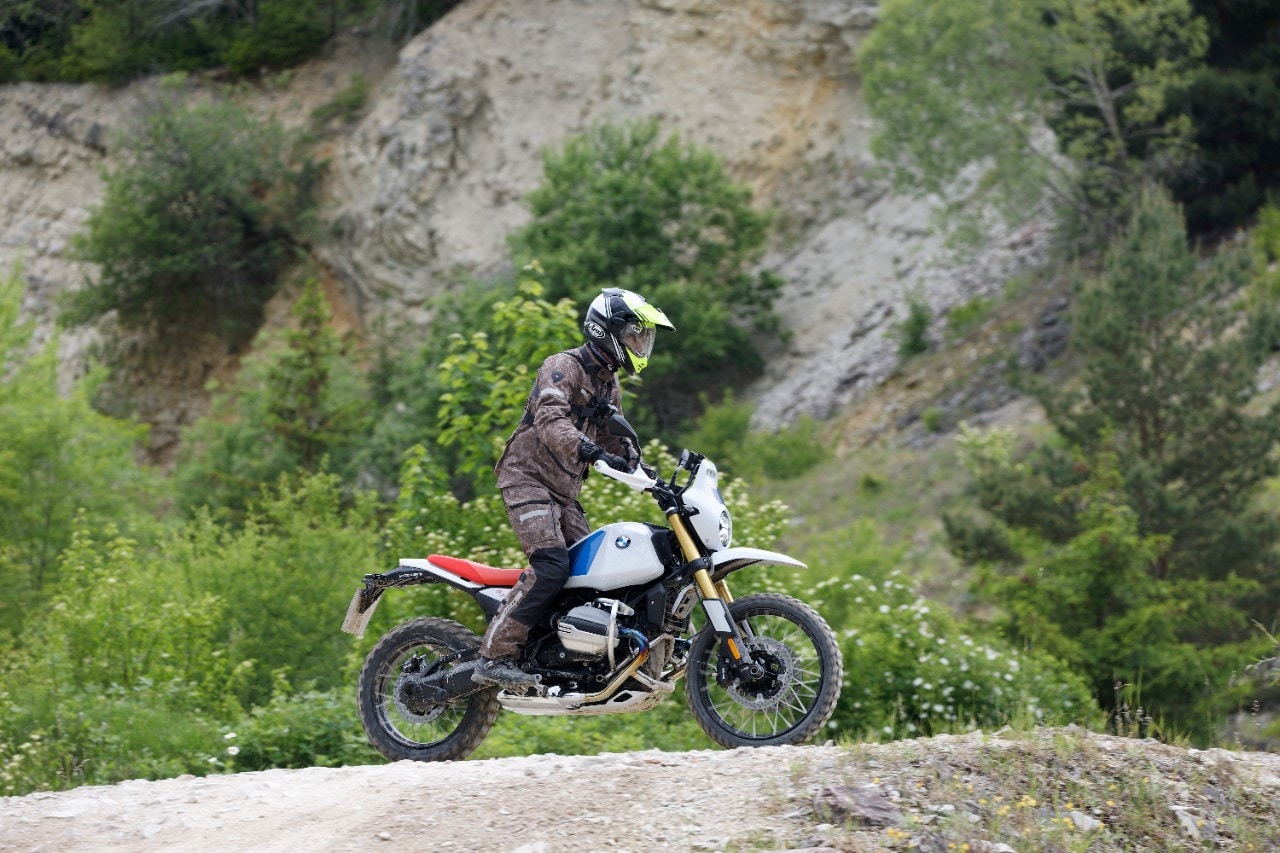 BMW R12 G/S: ecco perché è lei la vera erede della mitica R80 G/S ...