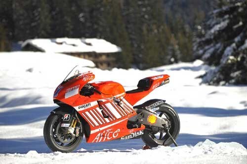 Ecco la nuova Desmosedici GP8 | Dueruote