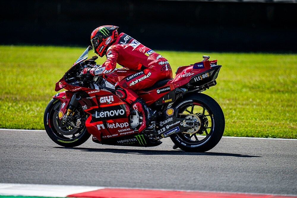 GP Mugello, Bagnaia vince la Sprint race | Dueruote