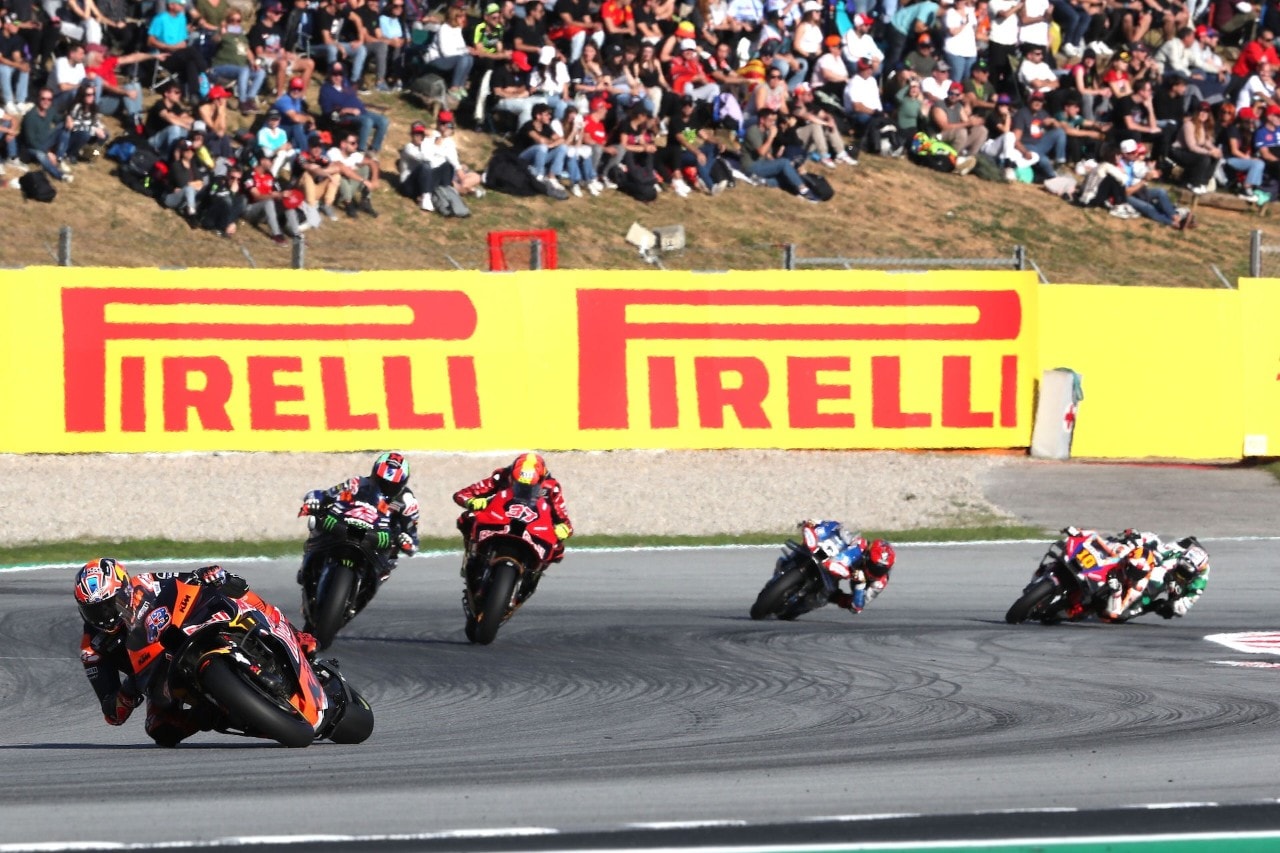 MotoGp: dal 2027 Pirelli fornitore unico pneumatici | Dueruote
