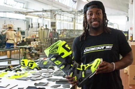 Malcolm Stewart visita Gaerne. "Tutta la qualità che cercavo!" | Dueruote