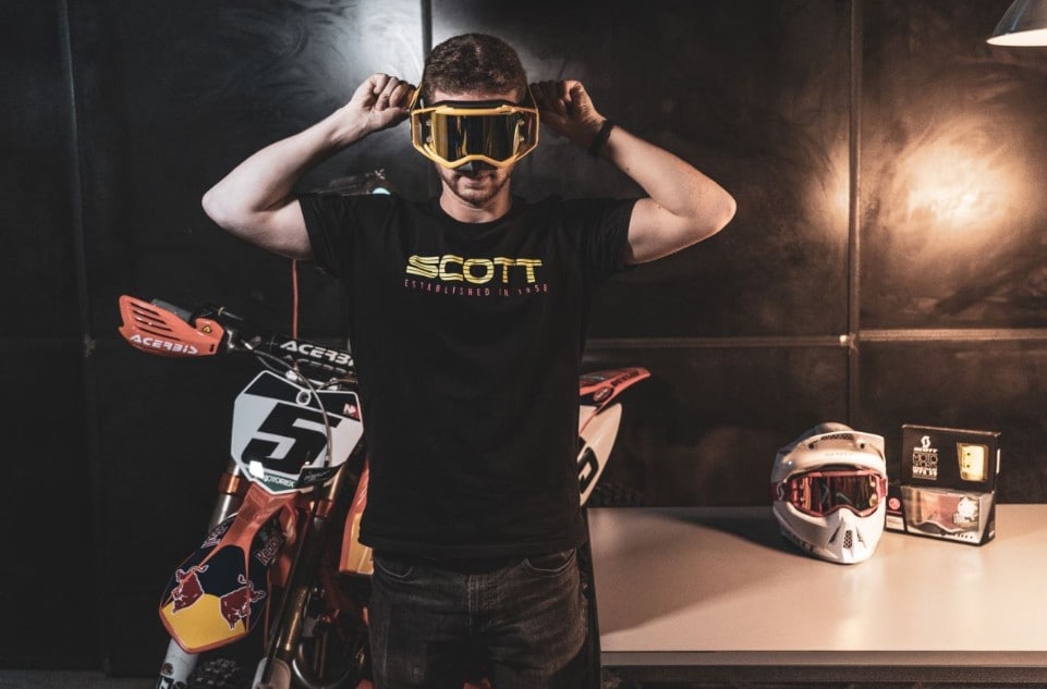 SCOTT: come montare il sistema WRF roll-off | Dueruote