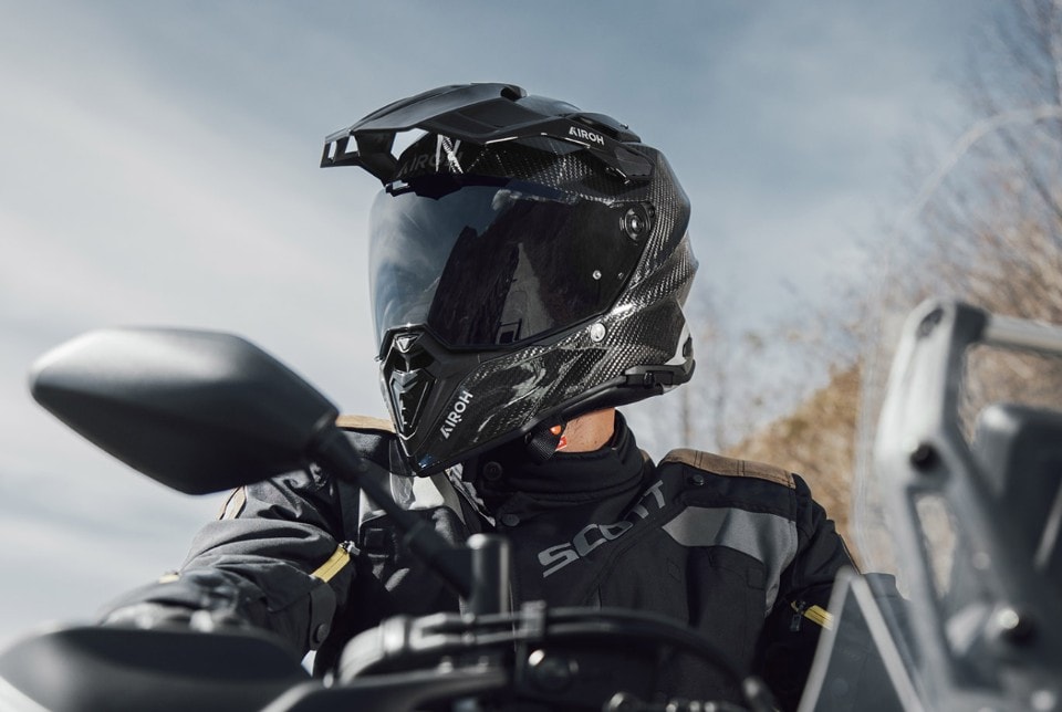 Airoh Commander 2, un must have per tutti gli appassionati di adventure ...