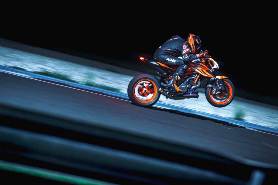 KTM 30 anni di Duke a Eicma | Dueruote