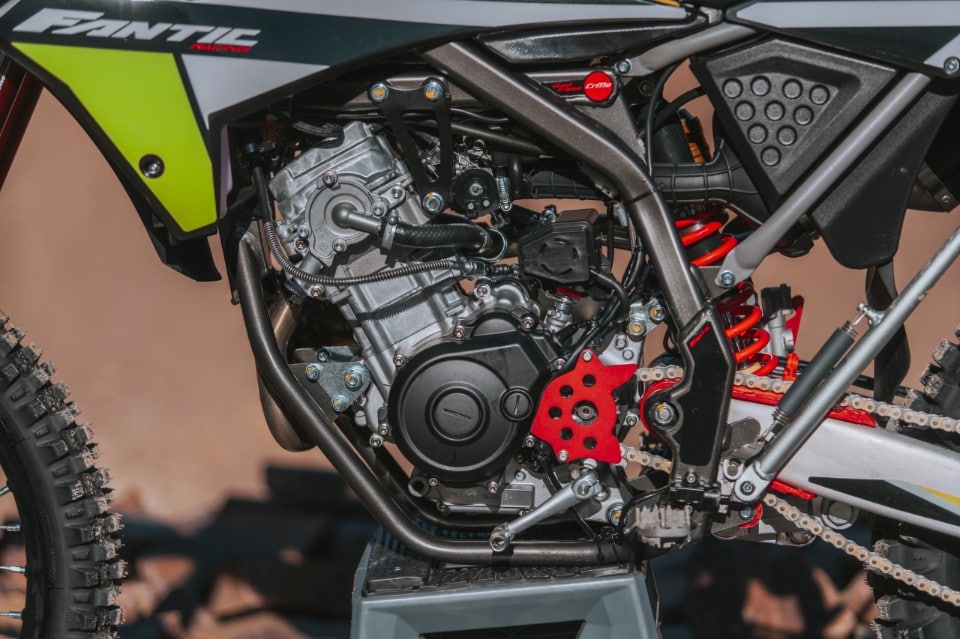 Fantic XEF 125 Enduro e XMF 125 Motard MY 2021, più potenti, più ...
