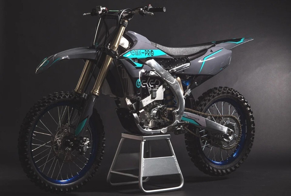 EMX-PRO, la prova in pista! | Dueruote