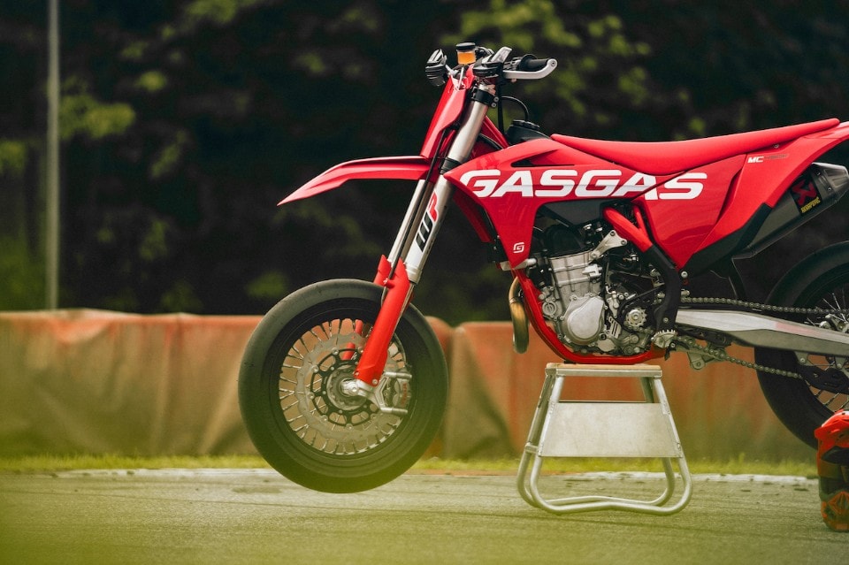GASGAS lancia il progetto Supermoto su base MC 450F | Dueruote
