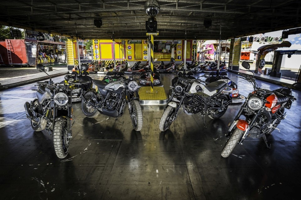 Comparativa 125 4T: Benelli Leoncino, Brixton Crossfire, Husqvarna ...