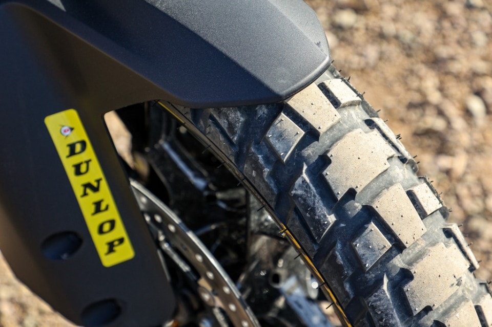 Gomme maxi enduro Dunlop Trailmax Raid, come vanno su asfalto e ...