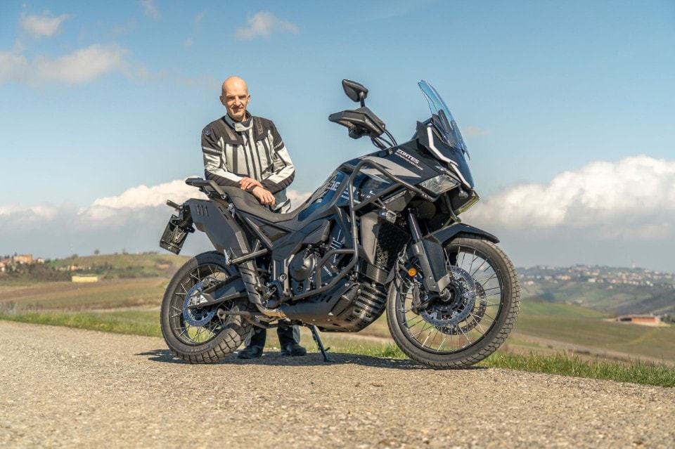 Zontes 703F super adventure arriva in Italia: come va, prezzo e ...