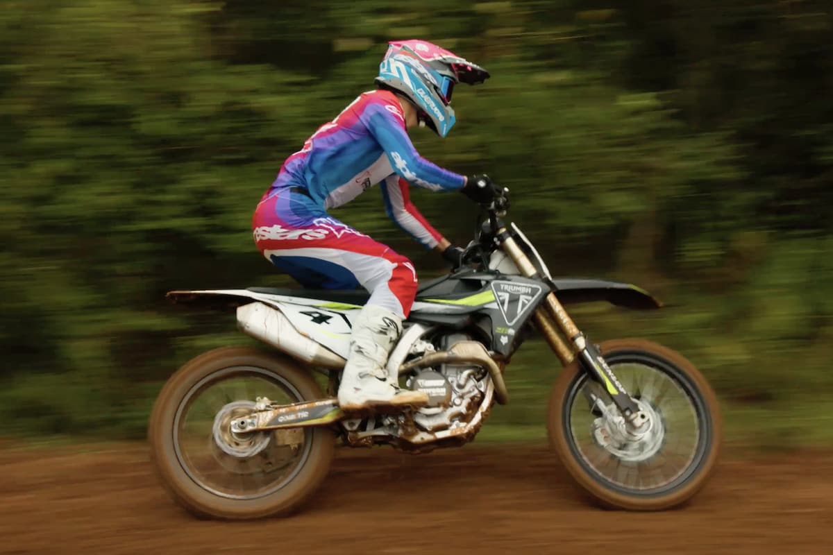 Prova TRIUMPH TF 450-RC Edition | Dueruote