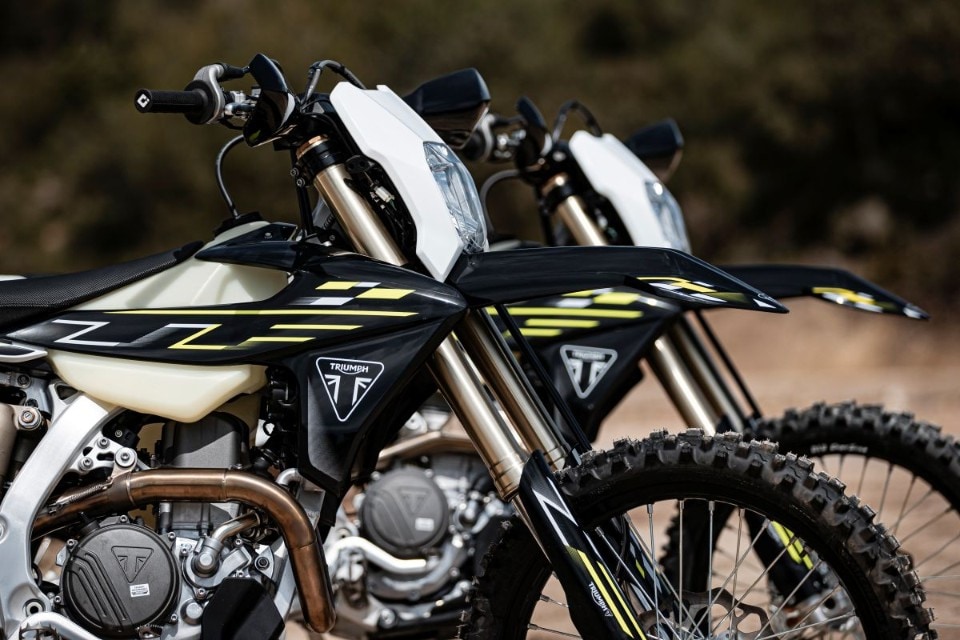 Prova Triumph TF 250-E e TF 450-E - VIDEO | Dueruote