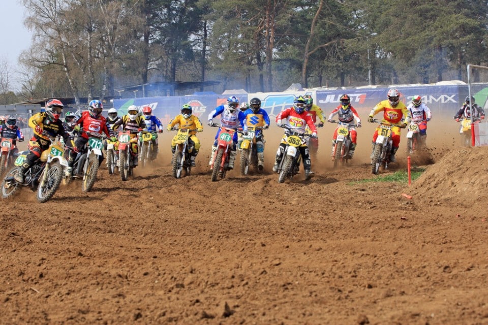 Le regine dell’Italiano Motocross d’Epoca incantano Malpensa | Dueruote