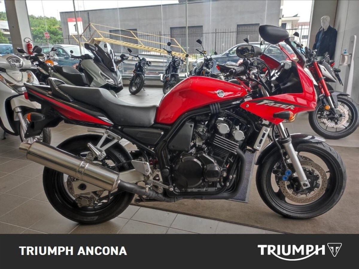 Annuncio Moto Yamaha FZS 600 Fazer a Ancona – Usato Dueruote