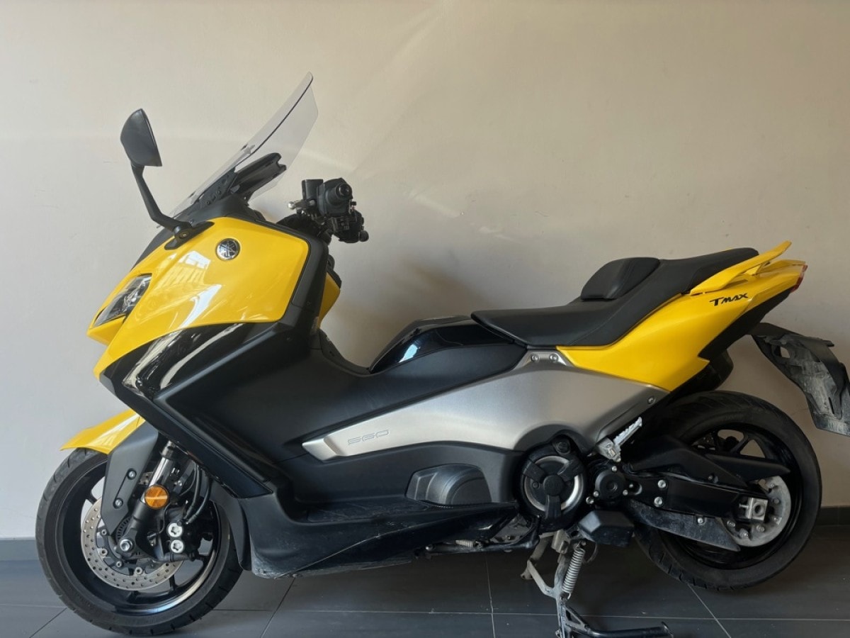 Annuncio Moto Yamaha T Max 560 a Salerno – Usato Dueruote
